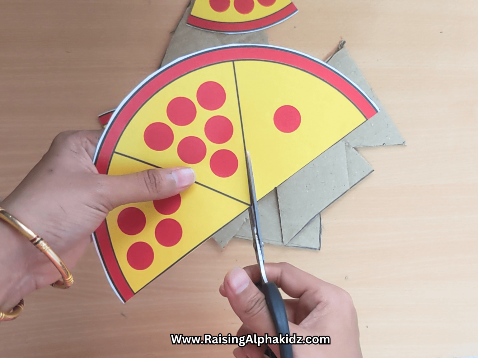 Learn to Count: How To Make DIY Math Pizza » Raising Alphakidz
