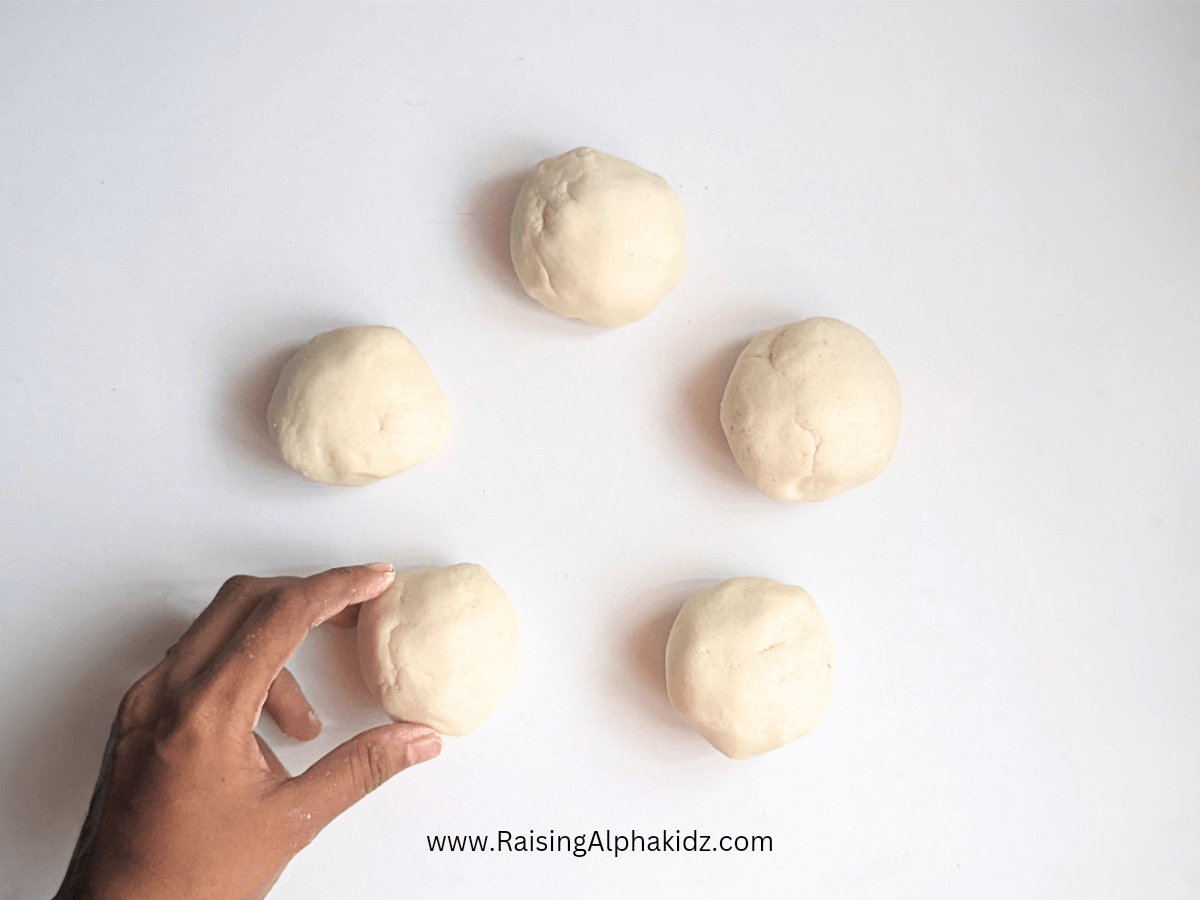 How to Make Homemade No Cook Play Dough » Raising Alphakidz