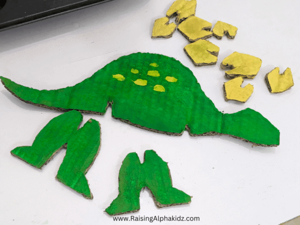 How to Built a Cardboard Dinosaur 3D Model Craft For Kids » Raising ...